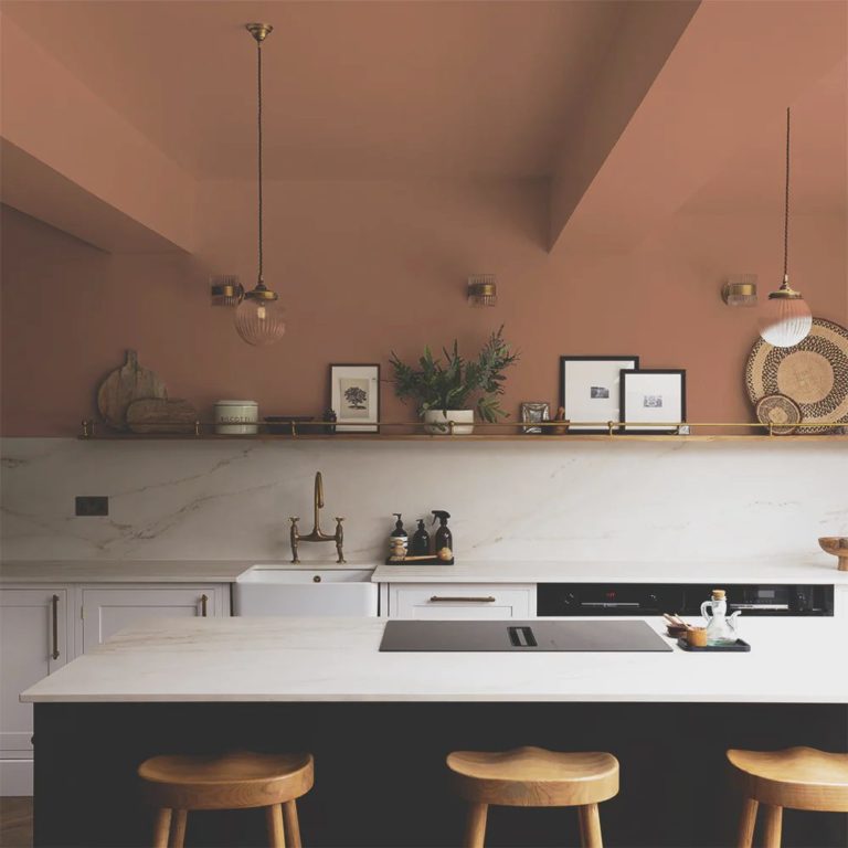 Terracotta : la couleur tendance qui réchauffe votre intérieur - NuageDeco