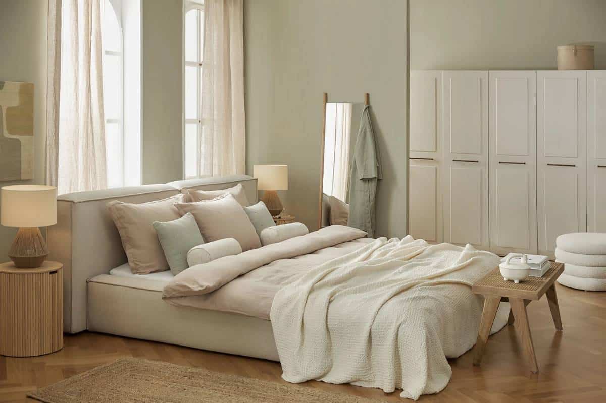 Lit matelassé : 7 cadres de lit ultra-tendance pour une chambre ...