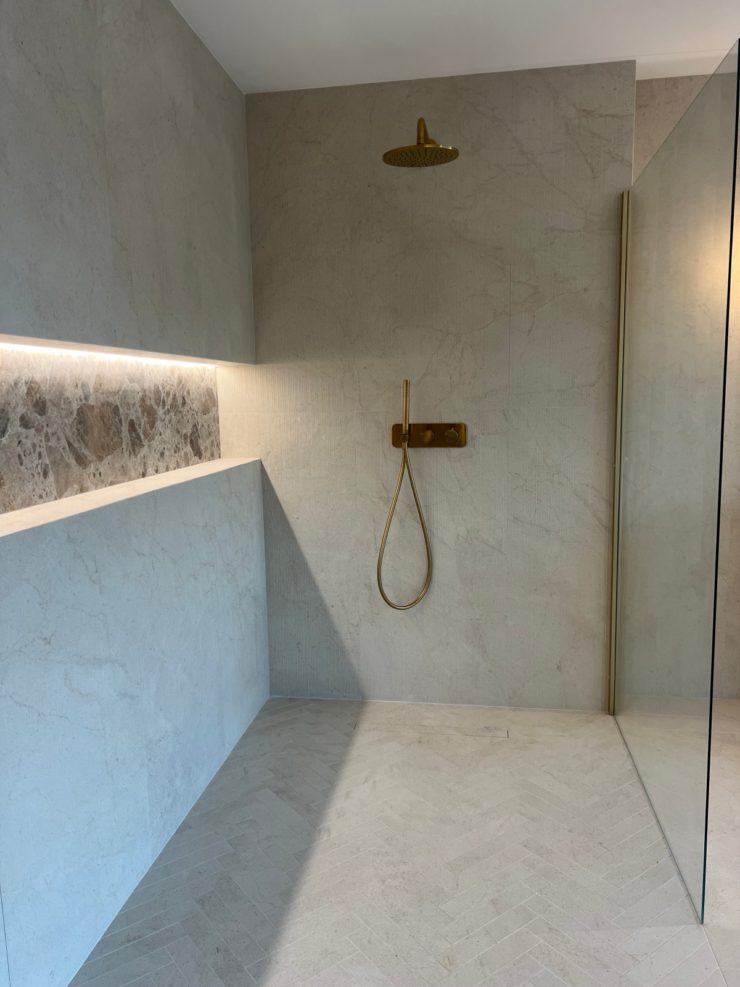 Ces niches de salle de bain inspirantes vous donneront des idées déco ...