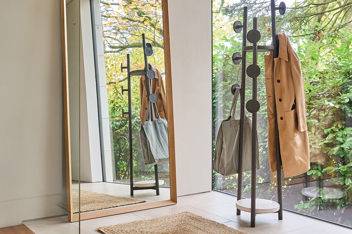 10 porte-manteaux sur pied design et pratiques qui transforment votre ...